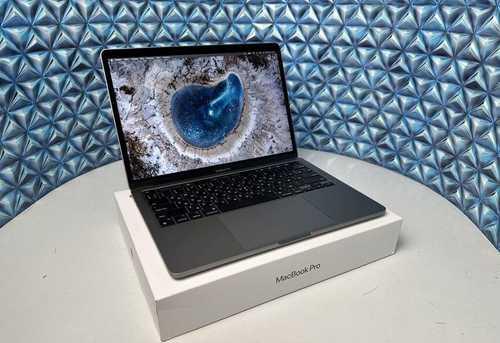 MacBook Pro 13 2020 M1 256Gb Space Gray, отличный