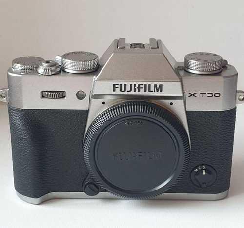 Fujifilm X-T30 body