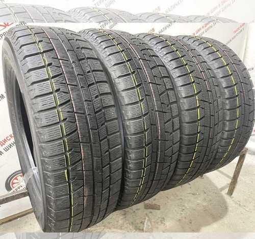 Yokohama Ice Guard IG30 215/65 R16 99T