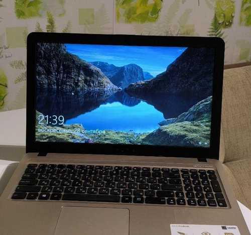 Ноутбук Asus Vivo book sonic master
