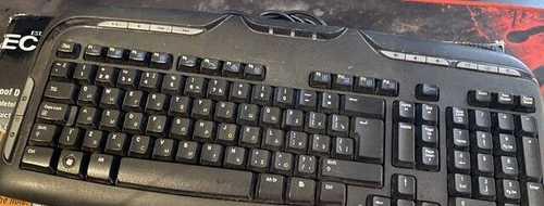 Офисная клавиатура Logitech