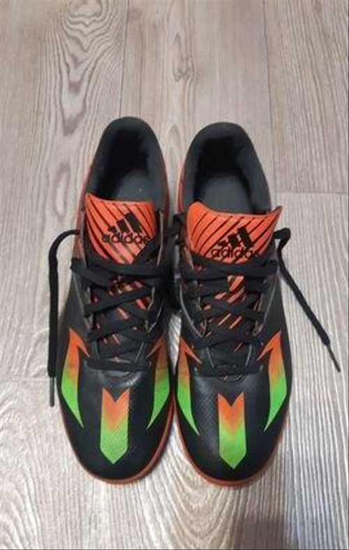 Футбольные бутсы Adidas Messi 15.3 TF AF4667