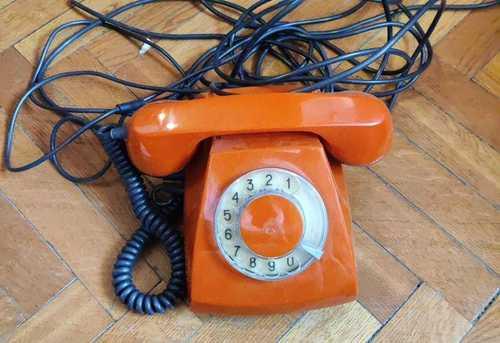 Старинный телефонный аппарат СССР дисковый