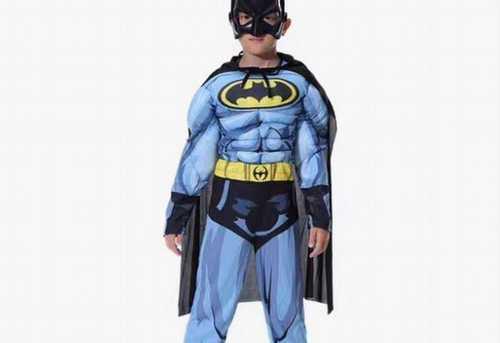 Продам новый костюм Бэтмена с мышцами