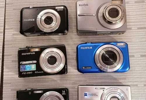 Шесть компактных фотоаппаратов