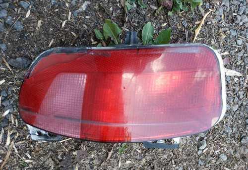 Фонарь задний в бампер правый citroen C4 Picasso 2