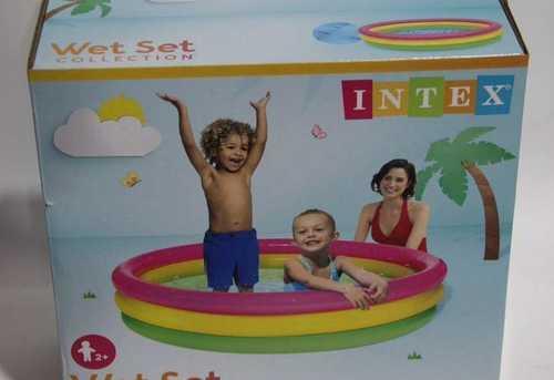 Детский надувной бассейн intex