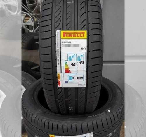 Pirelli Powergy 245/40 R18