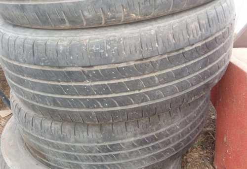 Kumho Sense KR26 215/55 R17 94H