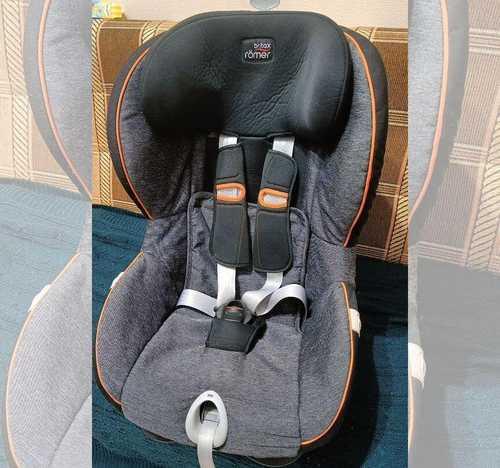 Автомобильное кресло Britax romer king 2