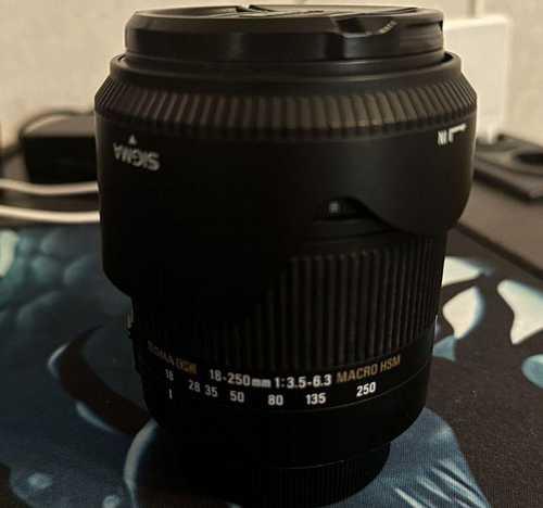 Объектив Sigma 18-250