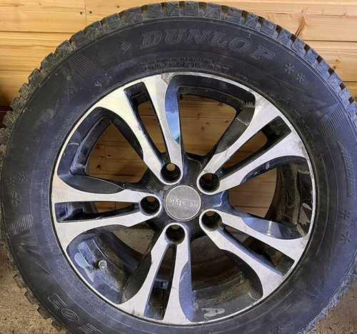 Зимняя резина 205 65 r16 Dunlop SP winter ICE03