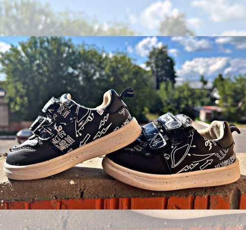 Кроссовки Tombi 20