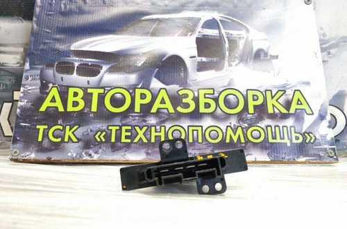 Резистор отопителя Nissan Almera N15