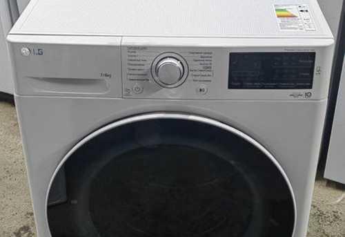 Новая стирально-сушильная машина LG F2J6HG7W