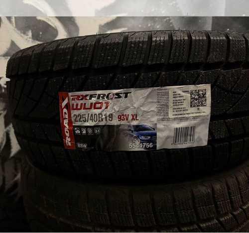 RoadX RX Frost WU01 225/40 R19 93V