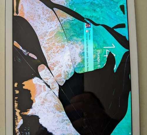iPad 6 2018 32gb (a1893) wi-fi разбит, но раб