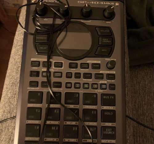 Roland sp 404 mk2