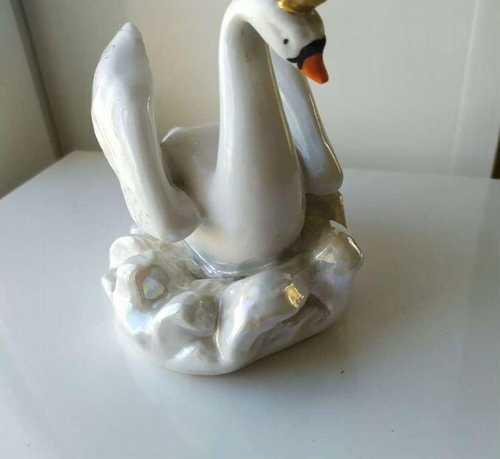 Фарфоровая статуэтка "Царевна Лебедь"