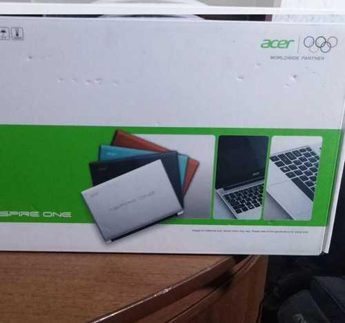 Нетбук acer aspire one