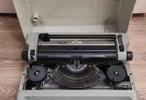 Пишущая машина Ивица-М
