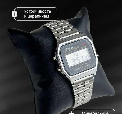 Часы наручные, с маркировкой "Casio"