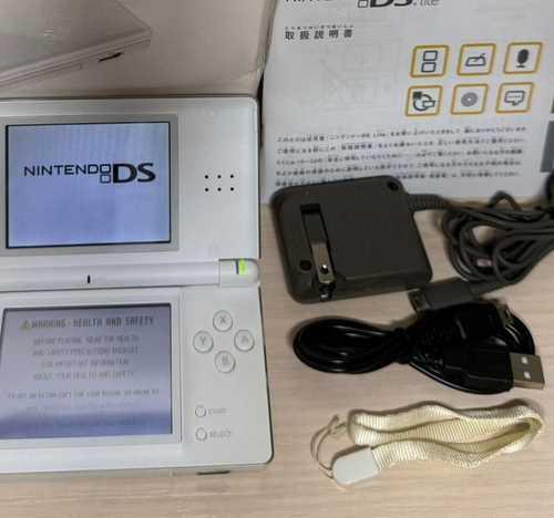 Nintеndo DS Lite приставка в коробке белая