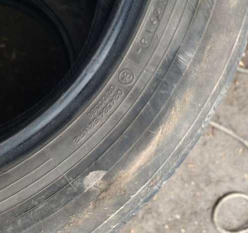 Yokohama 104ZR 215/65 R17