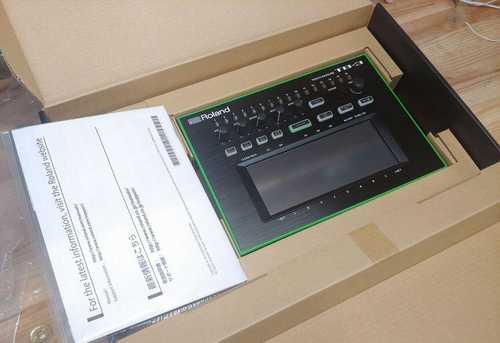 Roland aira tb 3