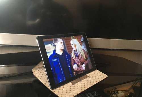 Продаю iPad Air