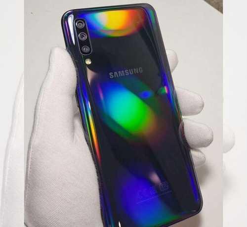 Телефон Samsung galaxy a70