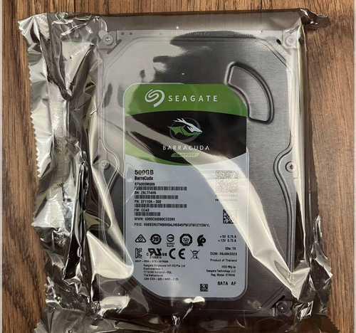 Жесткий диск Seagate Barracuda 500GB ST500DM009