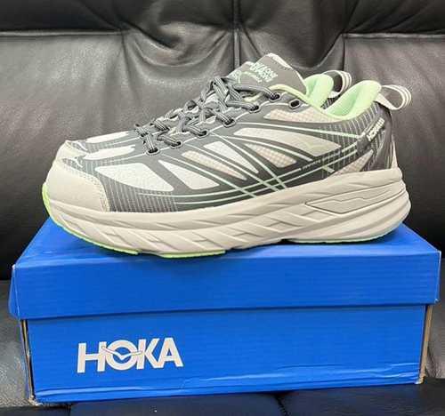 Кроссовки hoka