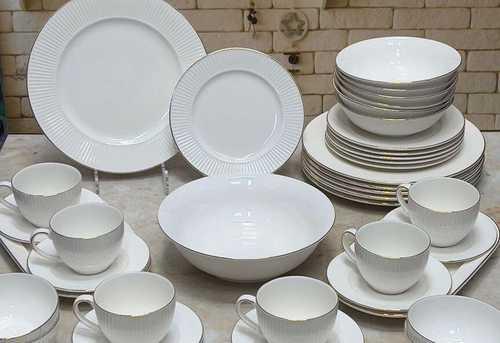 Набор столовой посуды из керамики