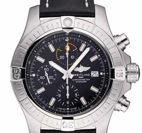 Швейцарские часы Breitling Avenger Chronograph