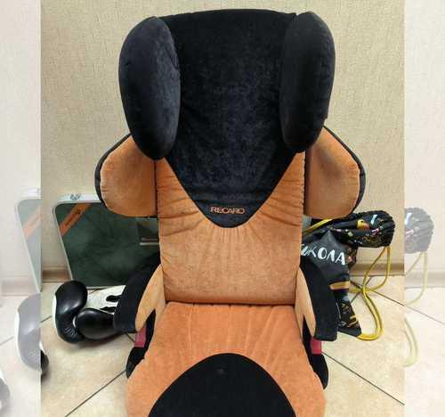 Автокресло Recaro 9-36кг