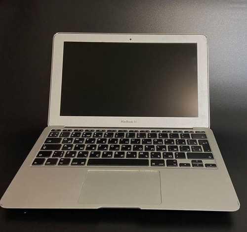 Apple macbook air 11 A1370 EMC 2471