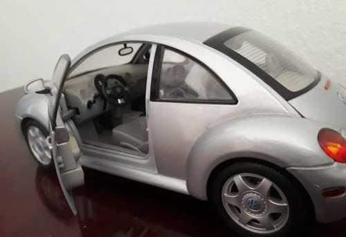 Модель авто. Коллекционная. Volkswagen New Beetle