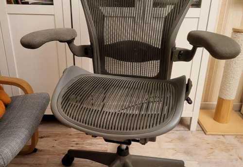 Кресло herman miller aeron на запчасти/ремонт