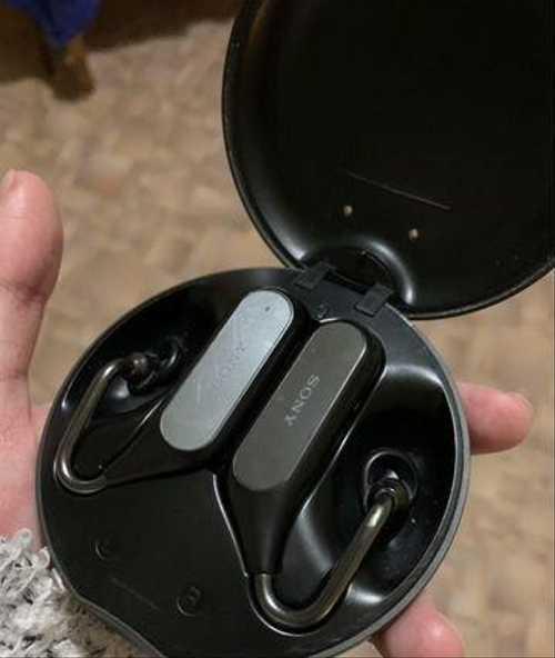 Беспроводные наушники Sony Xperia Ear Duo