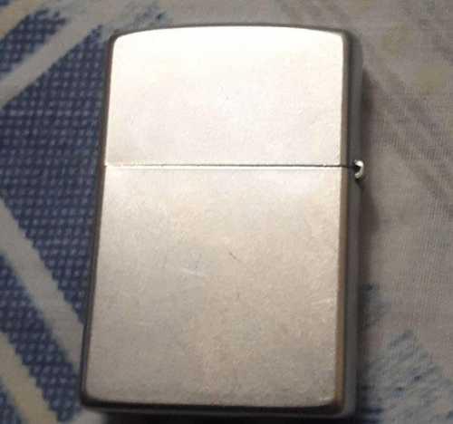 Зажигалка бензиновая zippo