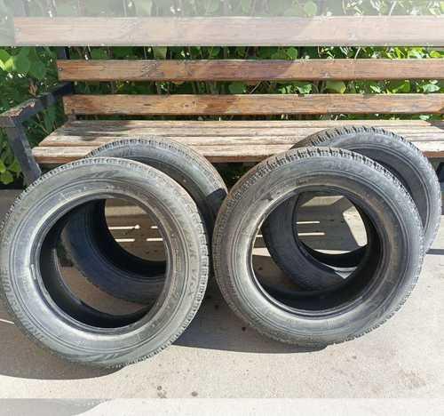 Bridgestone Blizzak VRX 185/65 R15