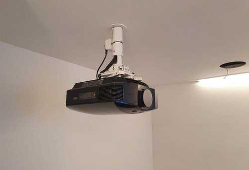 Проектор для домашних кинозалов Sony VPL-HW45ES