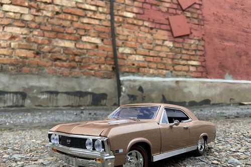 Масштабная модель 1:18 Chevrolet Chevelle SS 396