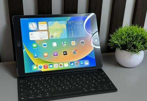Клавиатура Apple Smart Keyboard Folio iPad 10.2