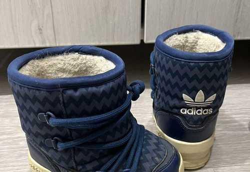 Зимнии сапожки adidas