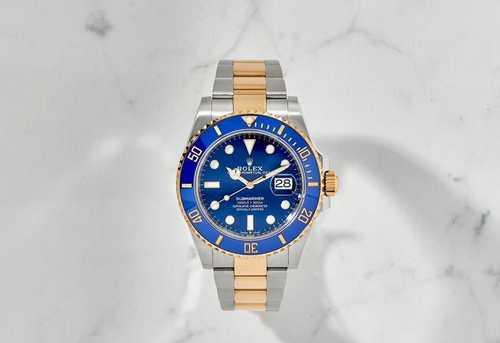 Rolex Submariner Date 41mm Blue Dial with papers 2