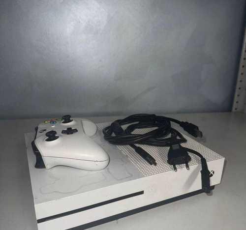 Приставка Xbox one S