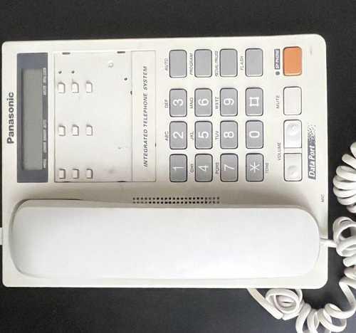 Продам телефон Panasonic KX-TS2388RU