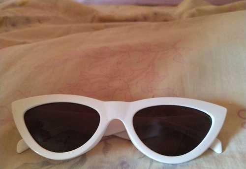 Солнечные очки женские брендовые